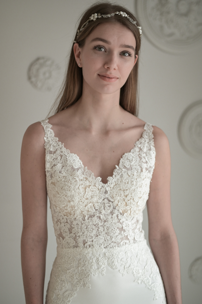 Sonya | Ivory & Grace