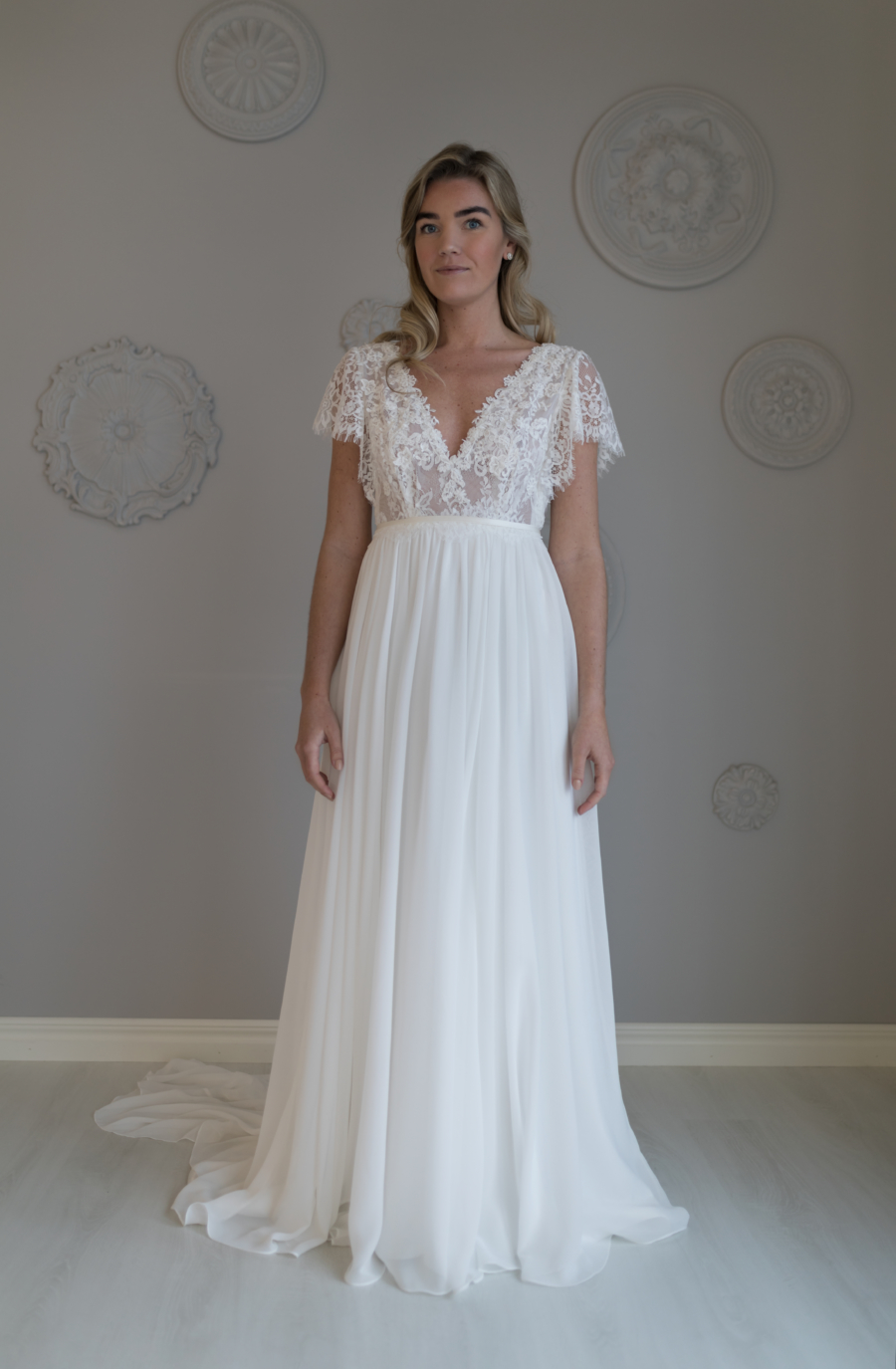 Joline | Ivory & Grace