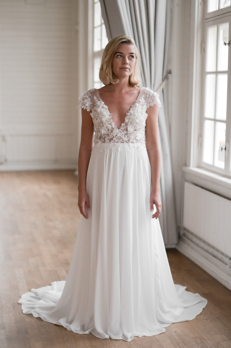 Nova | Ivory & Grace