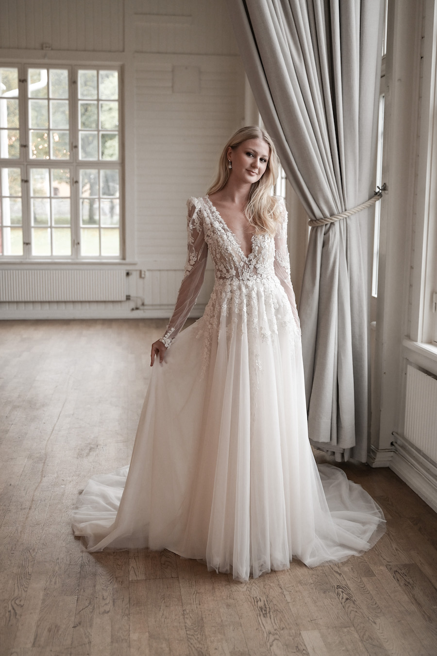 Valentina | Ivory & Grace